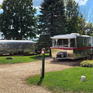 Rustic Barn RV Park - Kieler, Wisconsin - RV LIFE Campground Reviews